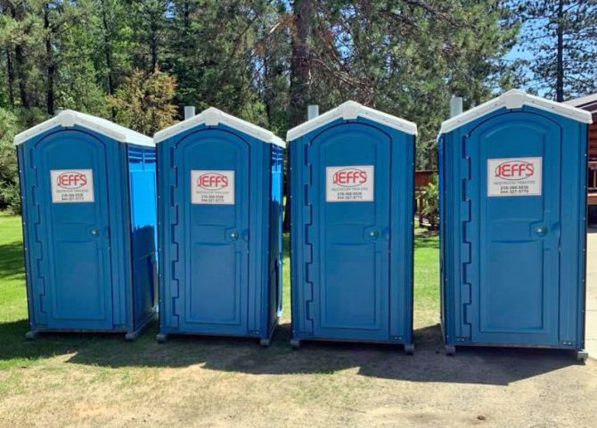 Portable Restrooms for Seasonal Events - Jeff's Restroom Trailer ...